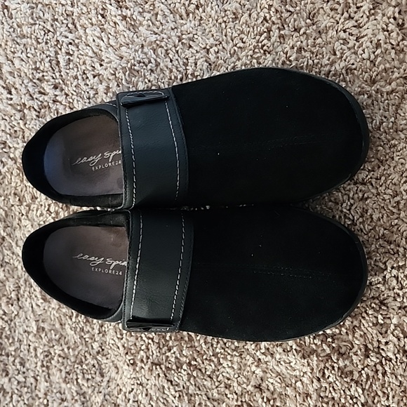 Easy Spirit | Shoes | Easy Spirit Explorer 24 Black Suede Shoes | Poshmark